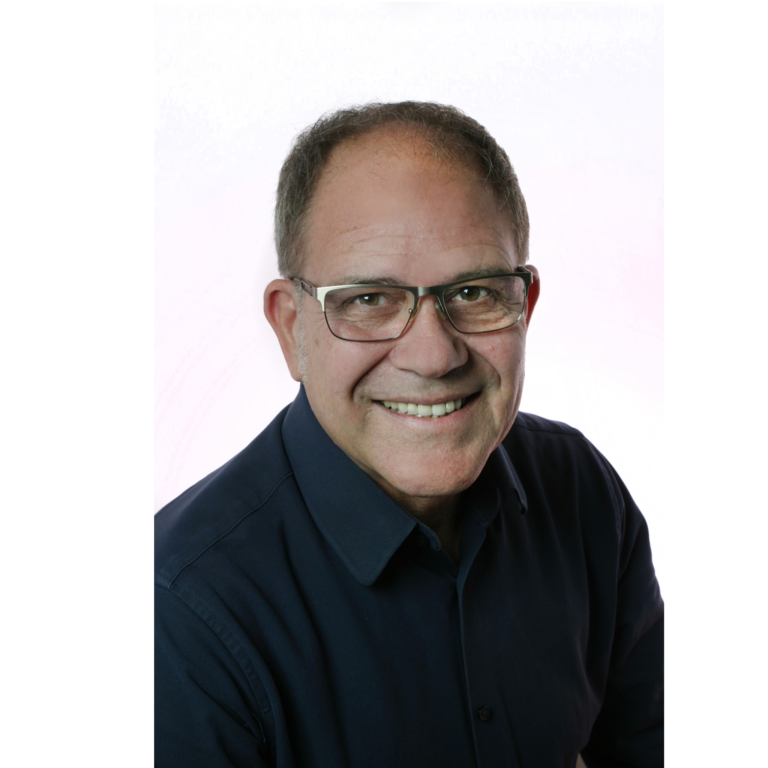 Toni Carrera – Club Twirling La Torreta